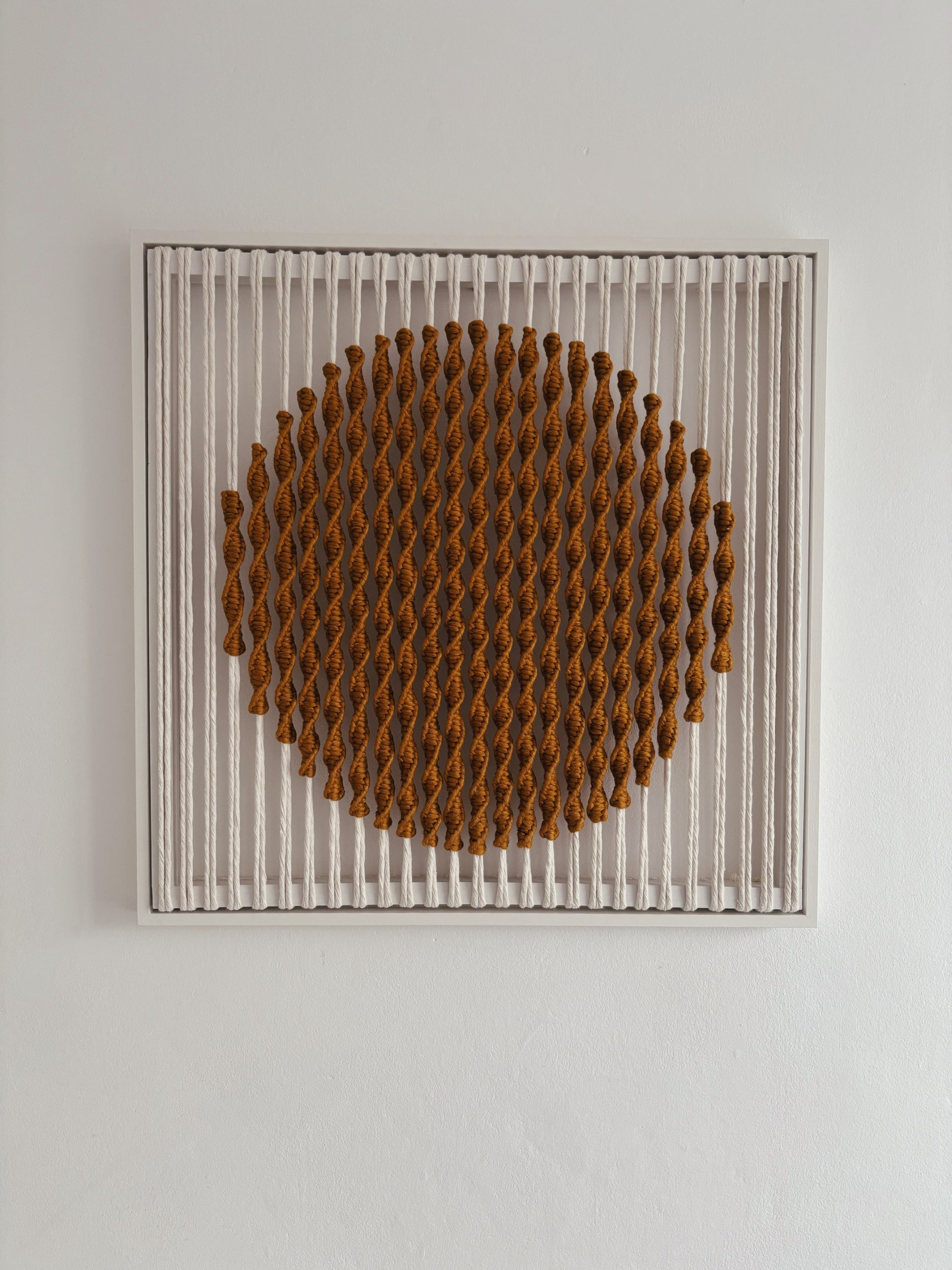 Macrame Wall Art - Framed Howl rust – KELMI