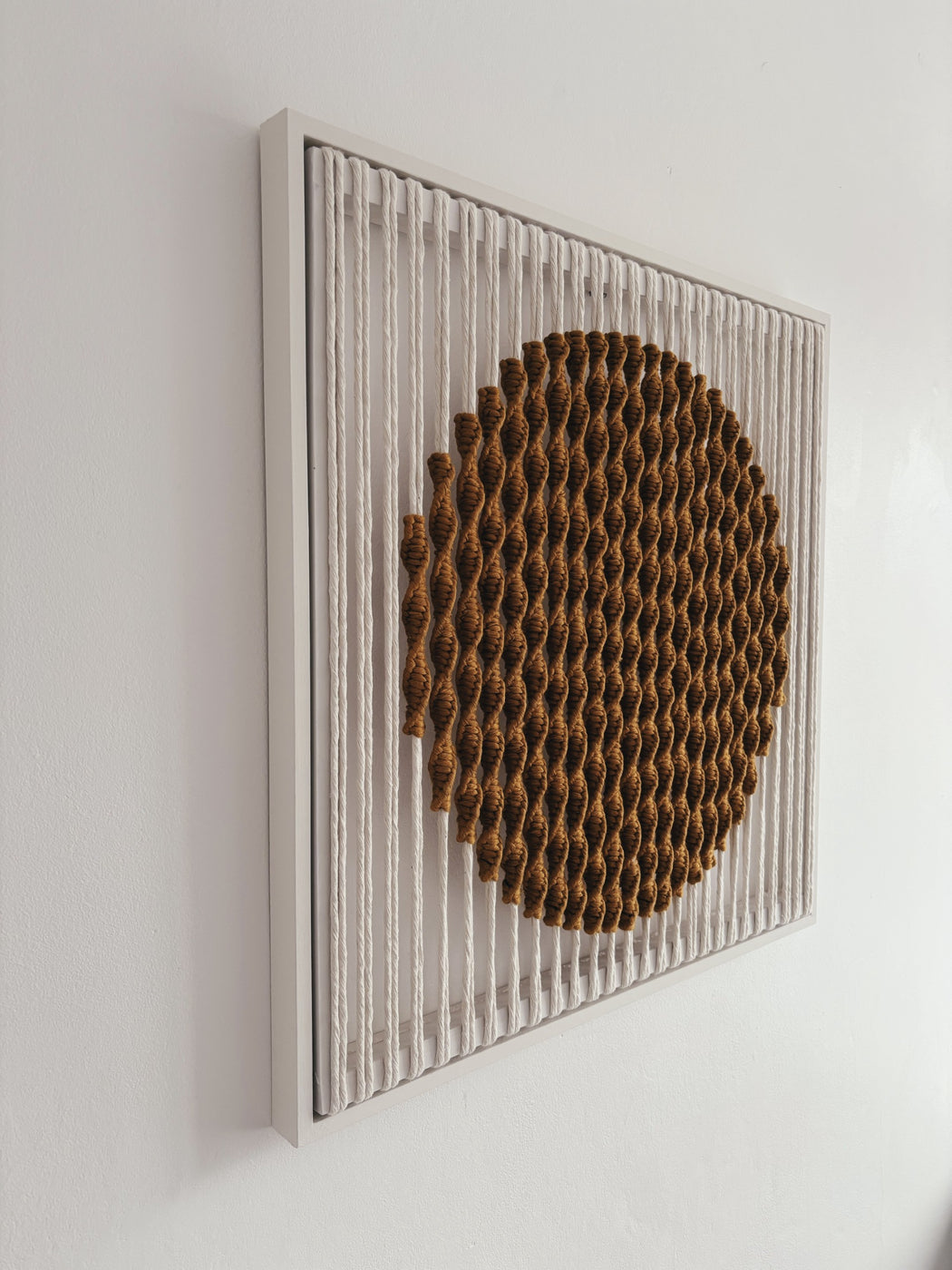 Macrame Wall Art - Framed Howl rust – KELMI